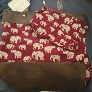 thirty-one - Poshmark
